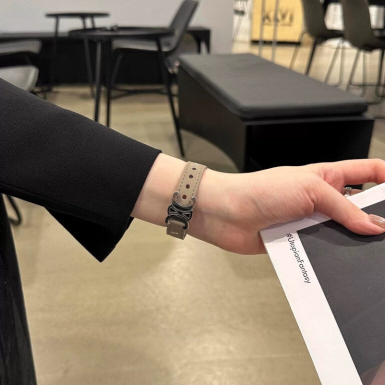 アップル ウォッチ バンド セリーヌ apple watch バンド ブランド レディース アップル ウォッチ Series10